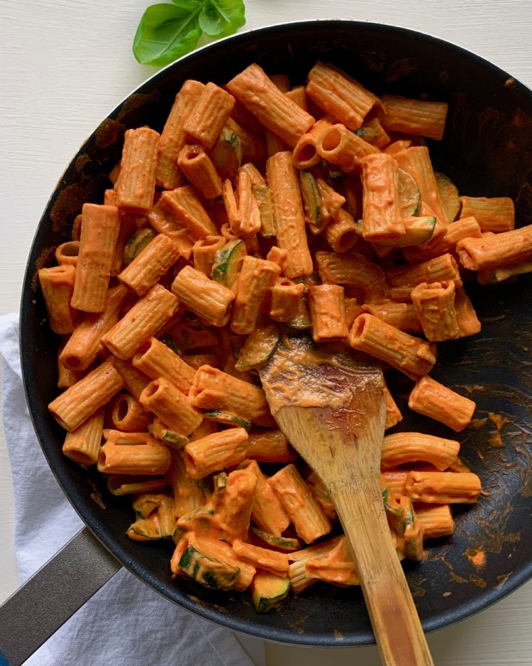 Red Pepper Pasta - Food Heaven Made Easy